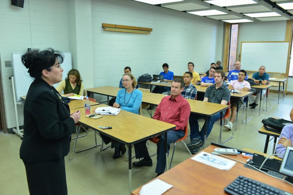 Want To Become a University or College Admissions Advisor: Here’s What ...